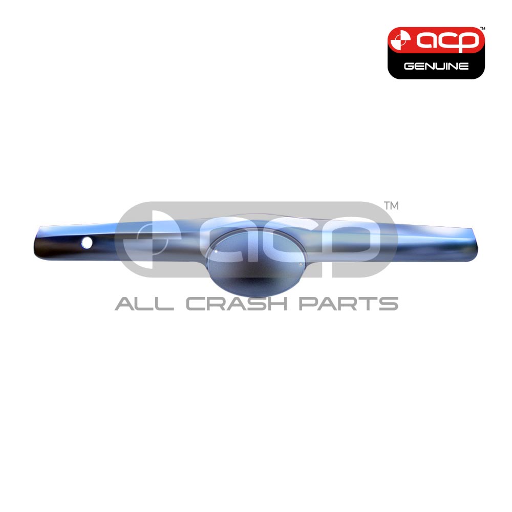 Boot Lid Garnish Genuine Suits Toyota Camry AHV40R 2010 to 2011 - All ...